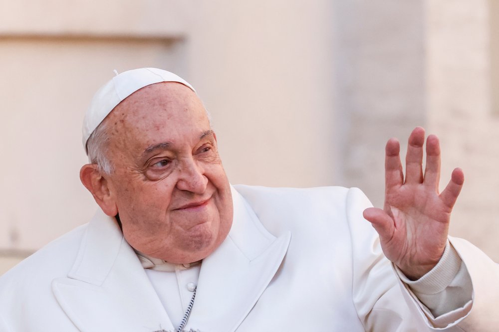 ⛪️ ‘The pope is dead!’: How news outlets prepared in advance to cover ...